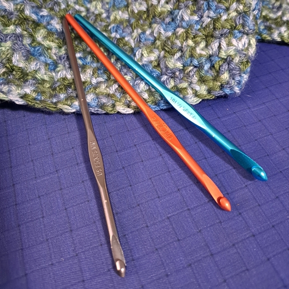 Susan Bates | Other | Susan Bates Crochet Hooks Set In Blue Orange ...